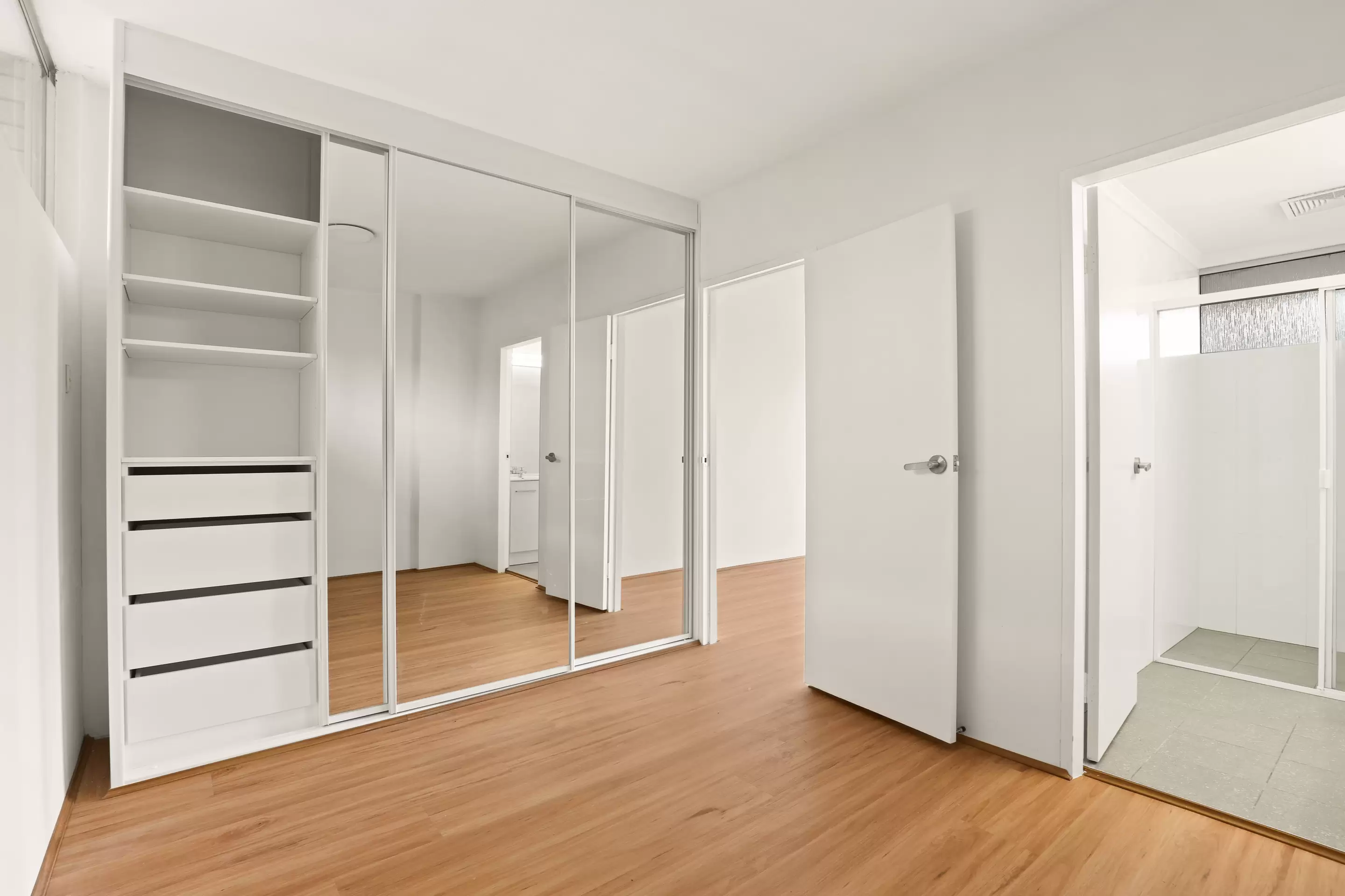 Apartment Leased - 27/39 Cook Road, Centennial Park